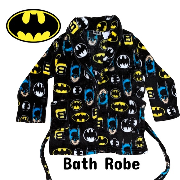 Batman | Pajamas | Batman Bath Belted Robe Size Boys 67 | Poshmark